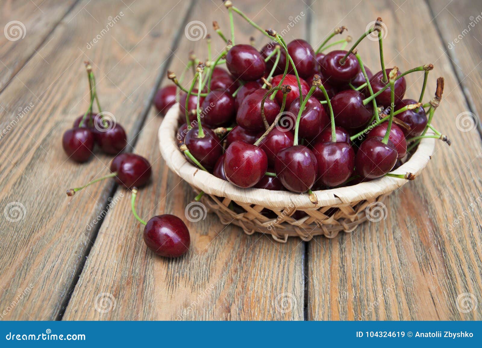 Kersen stock afbeelding. Image of achtergrond, vers - 104324619