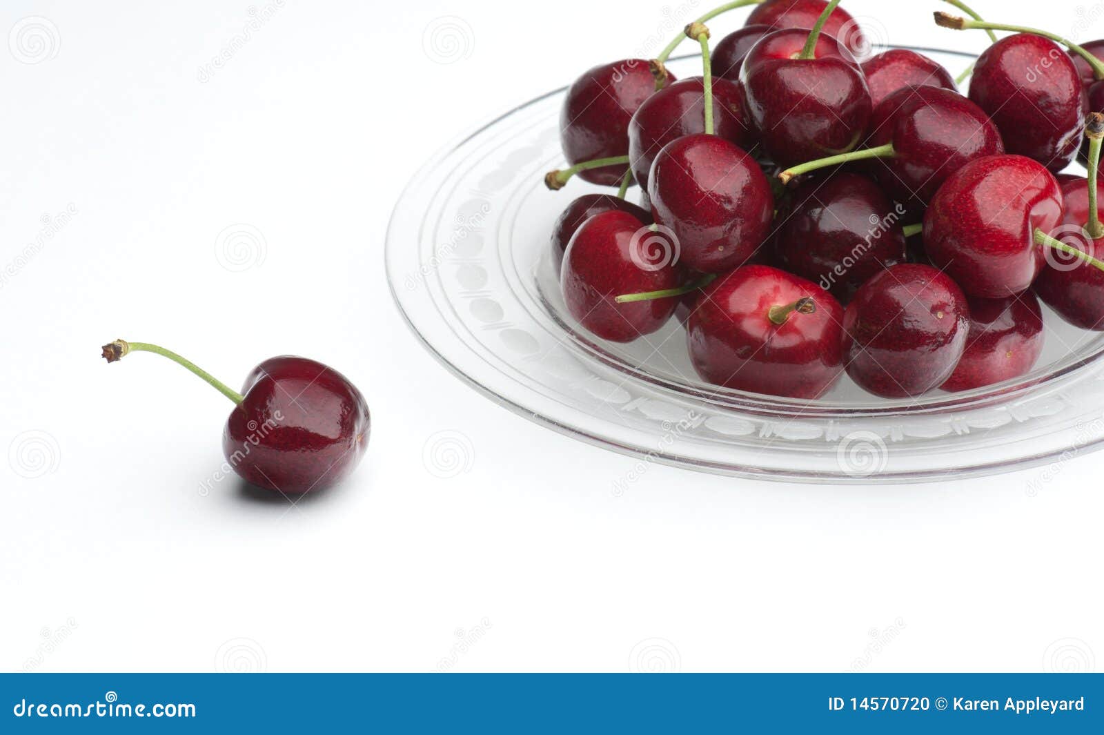 Kersen stock foto. Image of koken, kers, vijf, glas, vrucht - 14570720