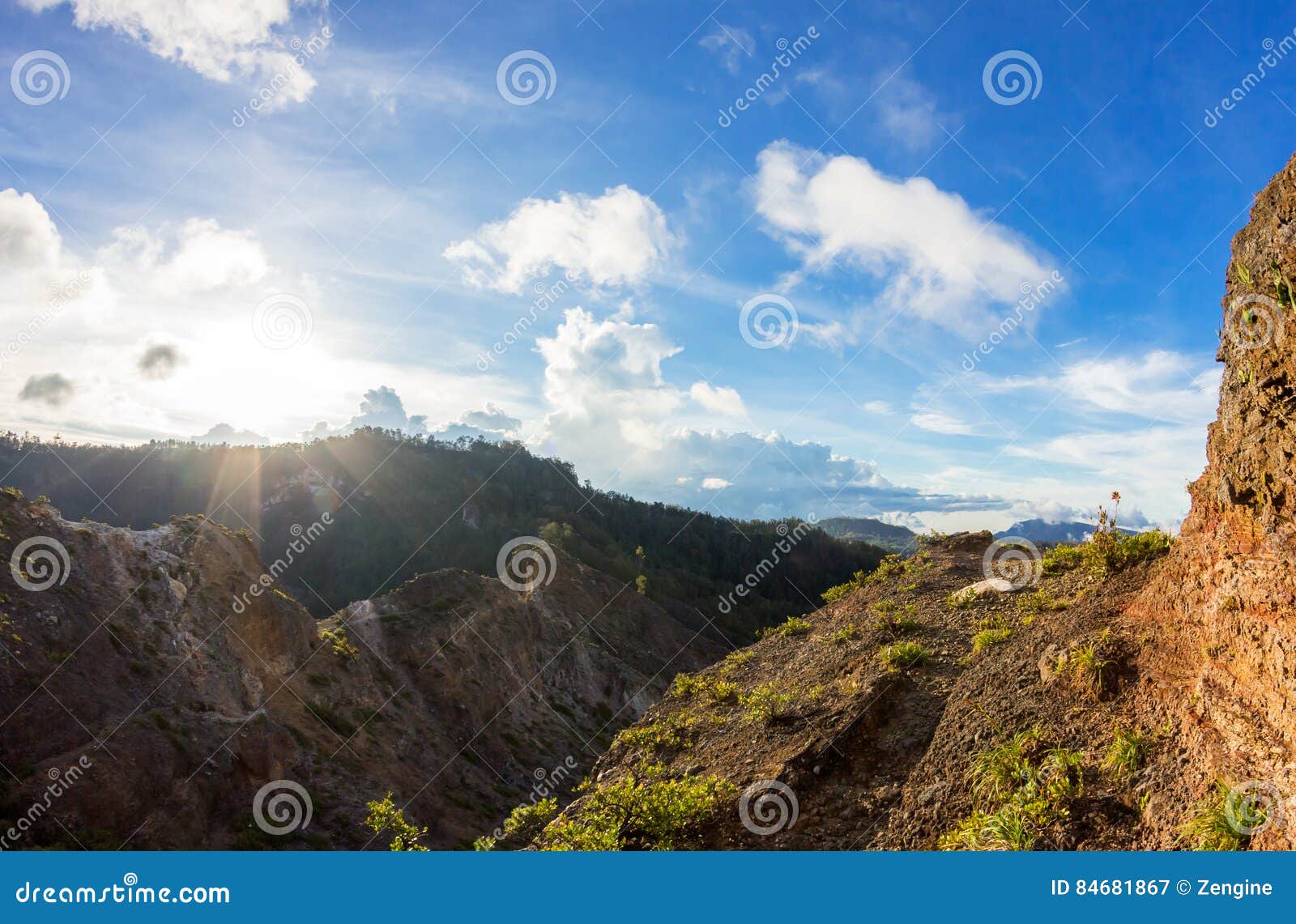 Kessel Von Kelimutu-Vulkan, Flores, Indonesien Stockbild - Bild von ...