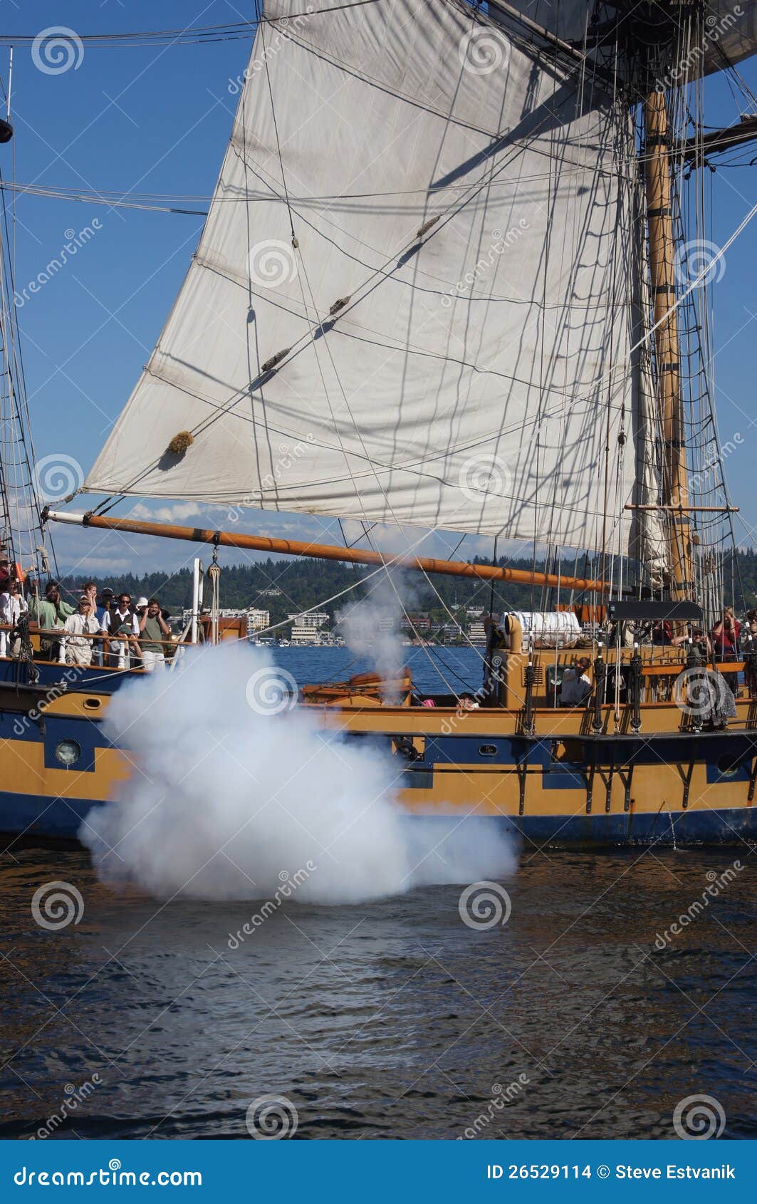 The Ketch, Hawaiian Chieftain, Fires Her Cannon Editorial Stock Image ...