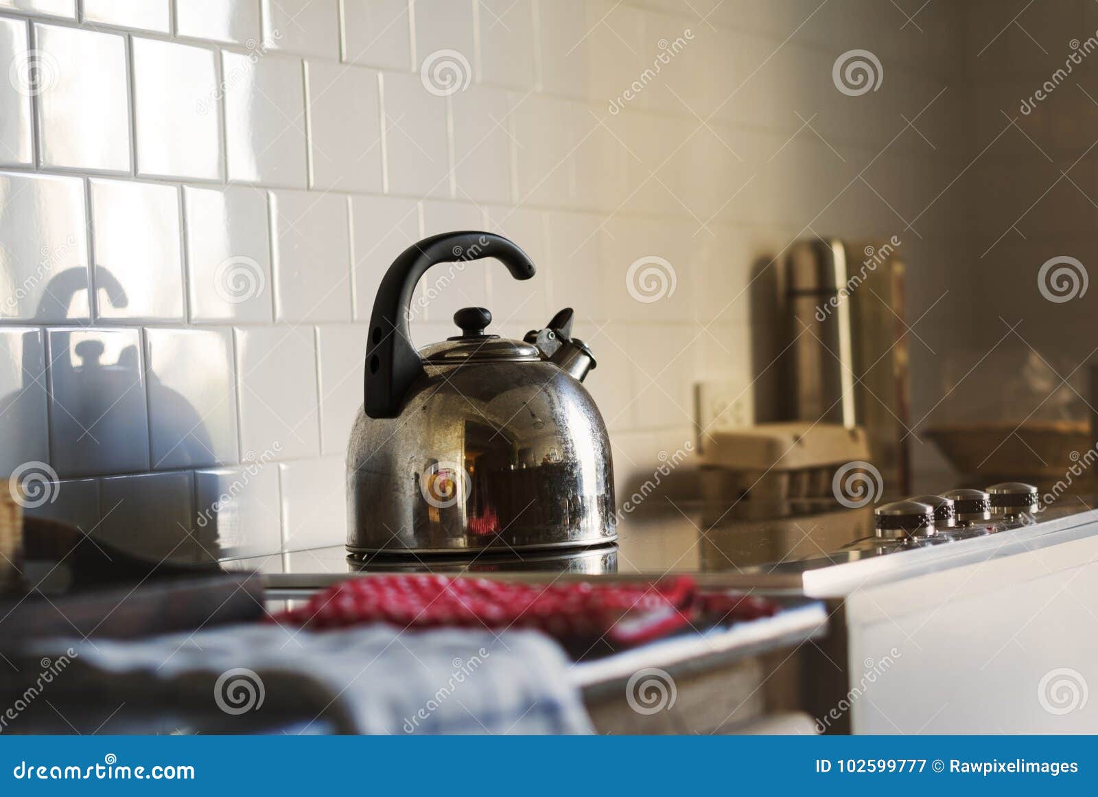 Kettle Stove Cook Kitchen House Stock Image - Image of house, cooking ...