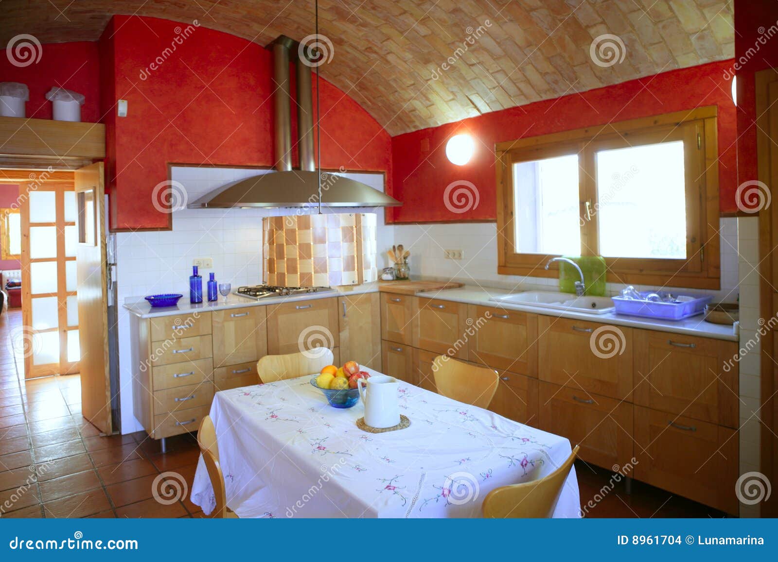 Keuken Met Tongewelf Het Ceeling Stock Foto - Image of nieuw, baksteen ...