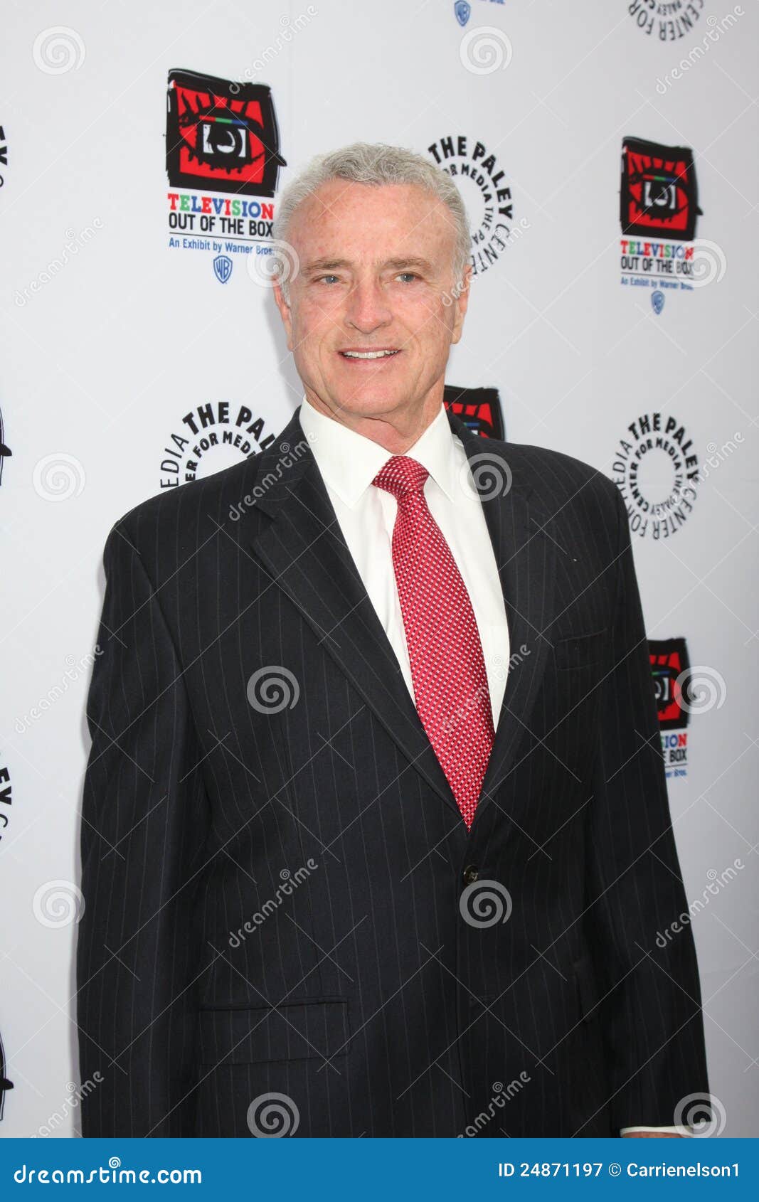 Kevin Dobson editorial photography. Image of center, brothers - 24871197