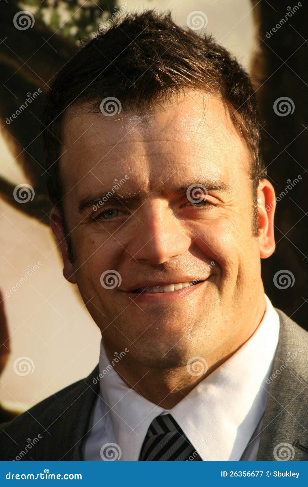 Kevin Weisman editorial photography. Image of flipped - 26356677