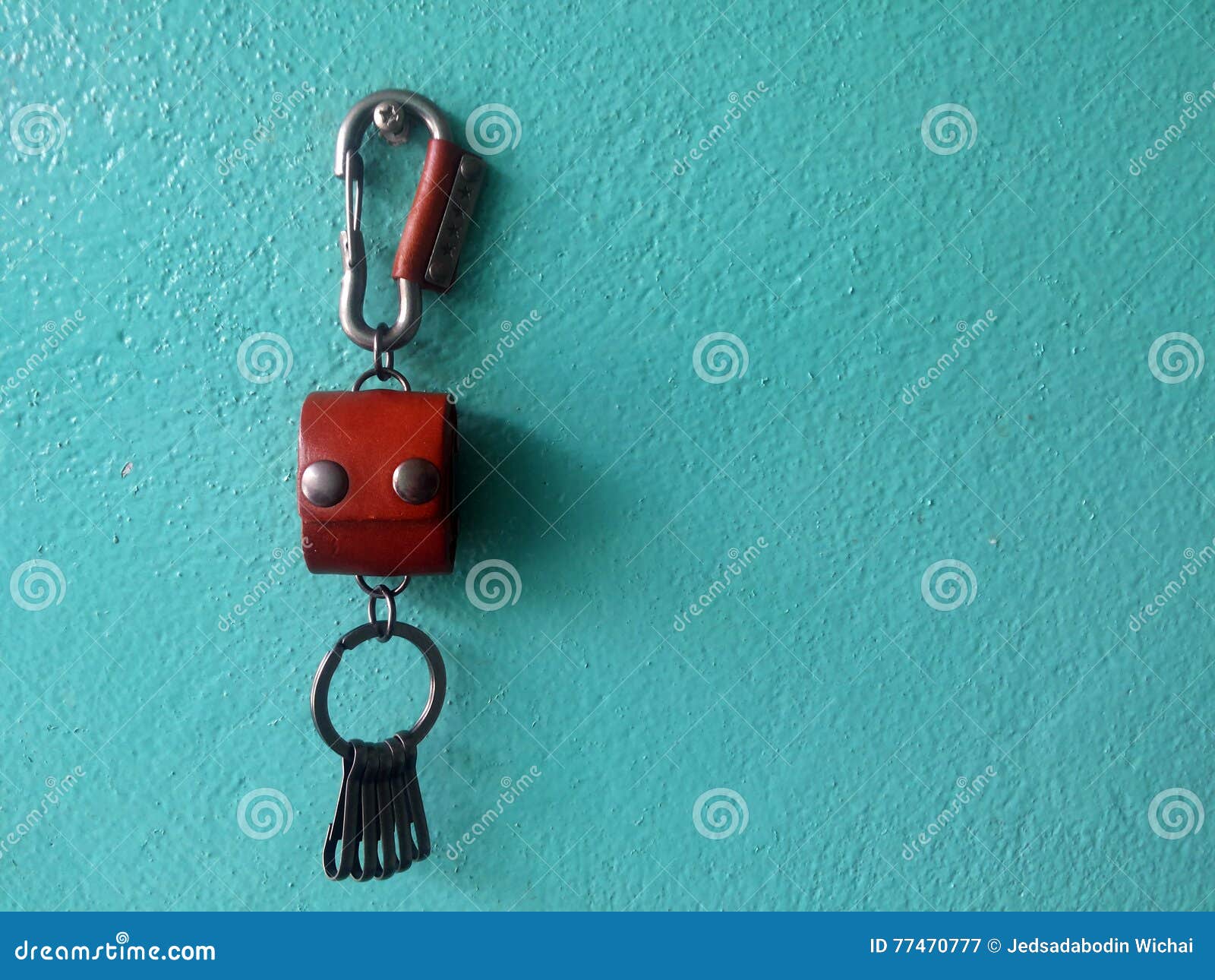 Key Chain Leather on Green Wall Concrete Stock Image - Image of keyring ...