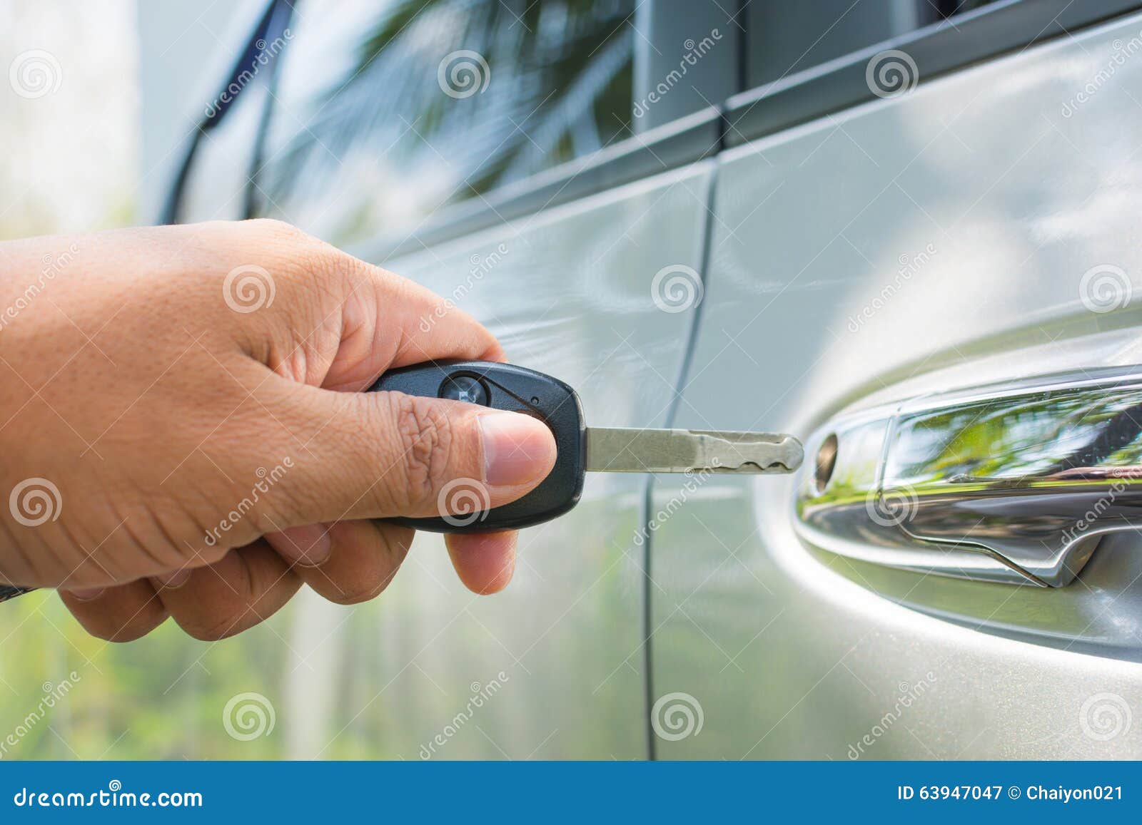 Key in Hand is Locking the Door Stock Image - Image of adult, finger ...