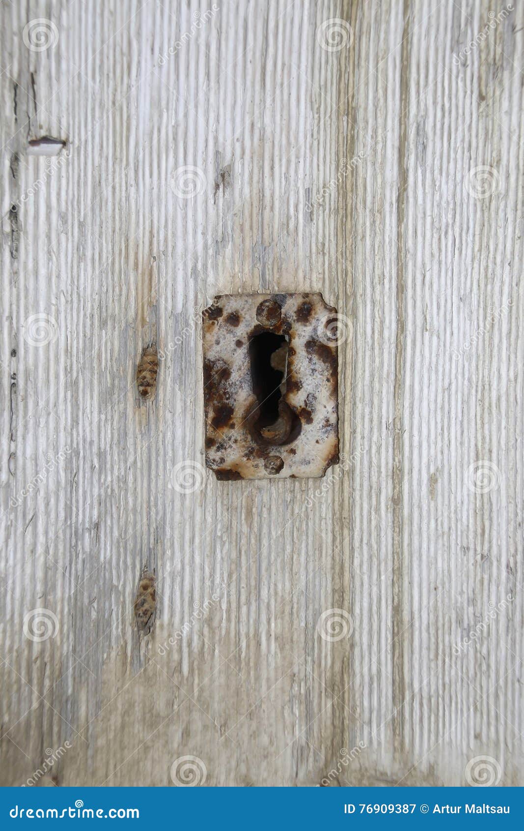 Key Hole Over Aged Gray Old Wood, Rusty Metal Stock Image - Image of ...