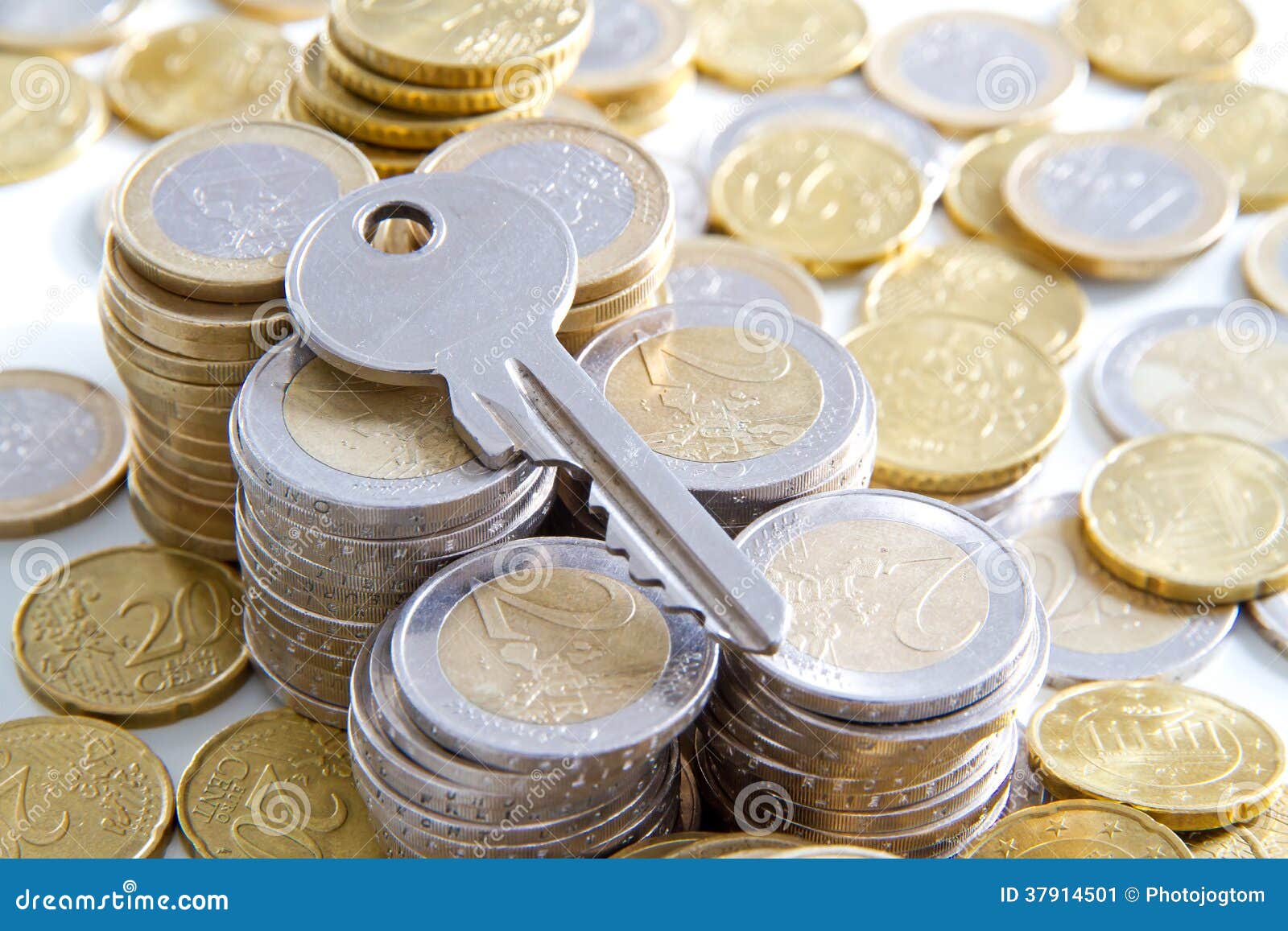 Key and money stock image. Image of banking, currency - 37914501