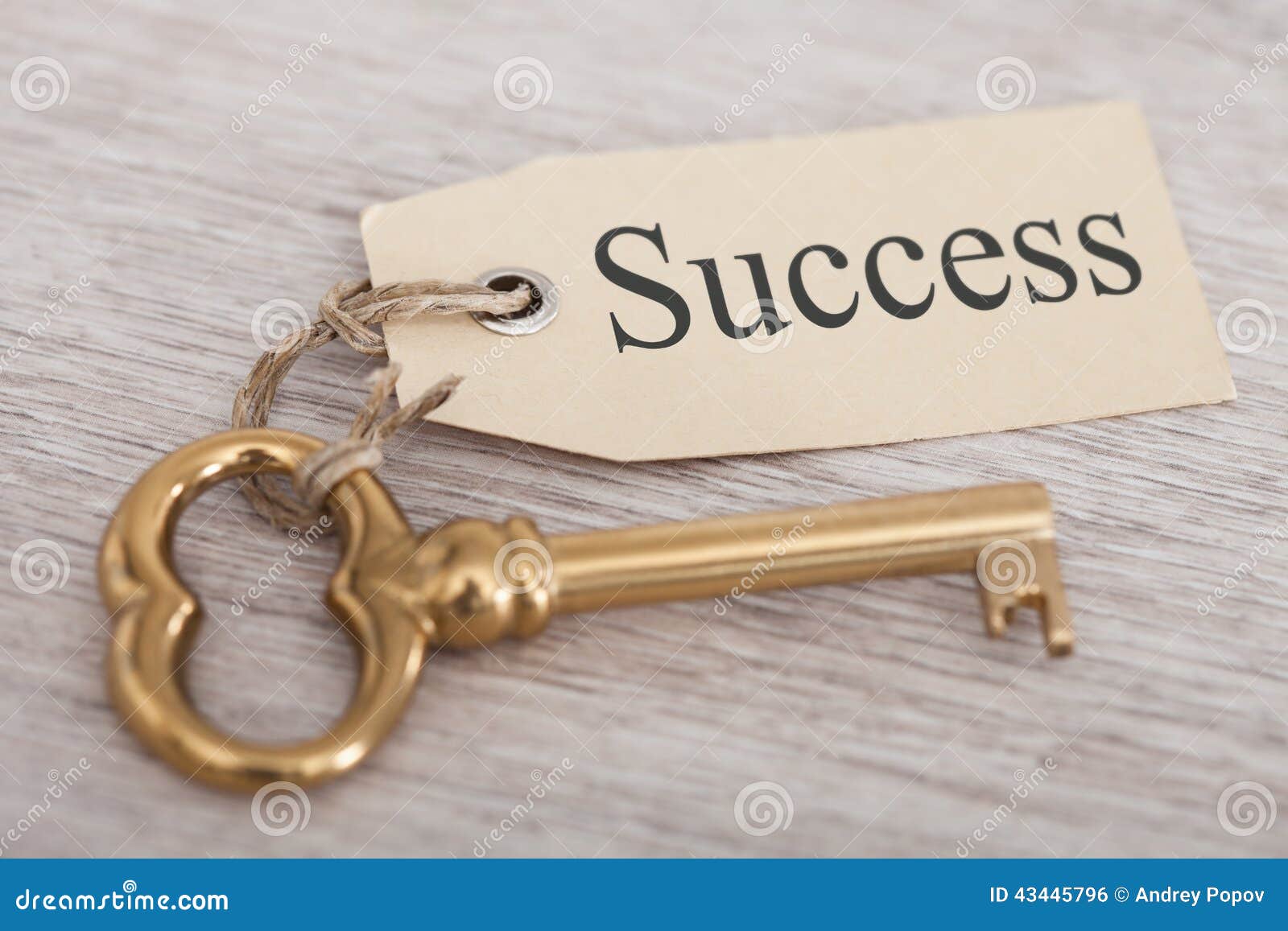 Key with Success Tag on Table Stock Photo - Image of business, concept ...