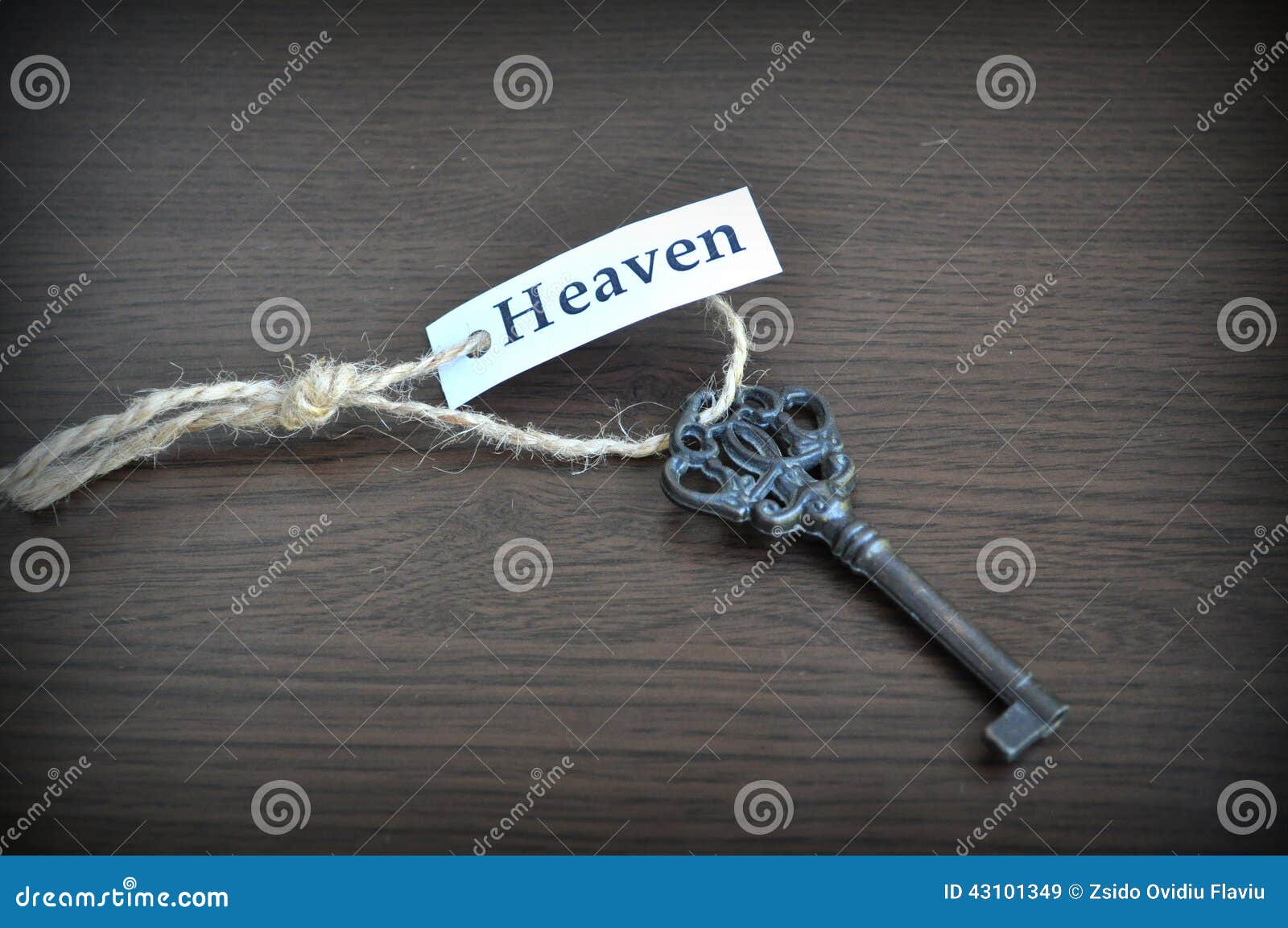 The key to heaven stock image. Image of dark, accessory - 43101349
