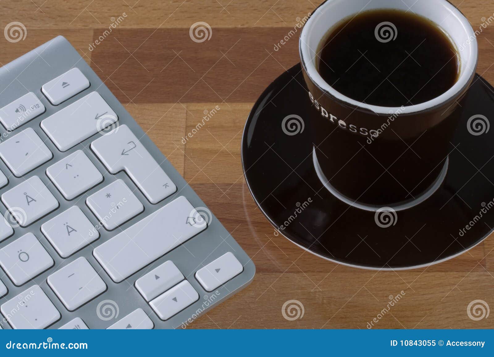 Keyboard and coffee cup stock image. Image of home, hard - 10843055