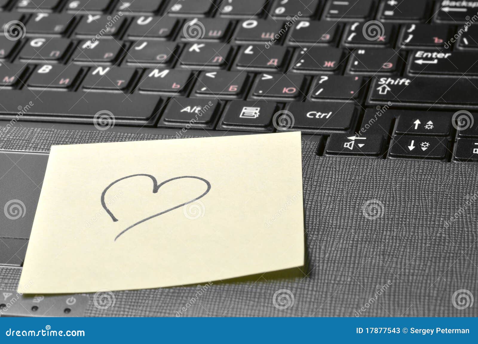 Keyboard with Heart on Sticky Note Stock Image - Image of heart ...