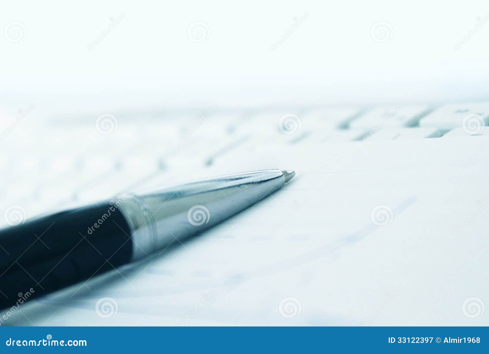 Keyboard and Notepaper with Pen Stock Image - Image of control ...