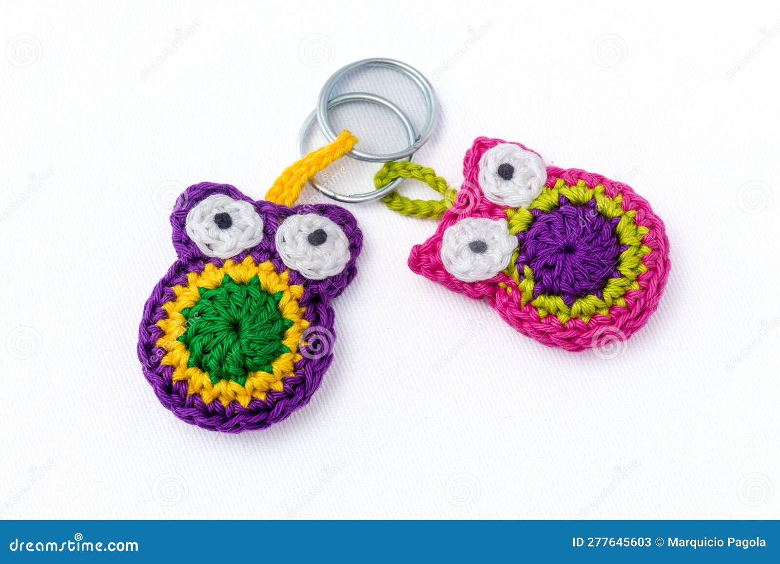 Keychains Woven with Crochet Coin in the Shape of Owls, in Various ...