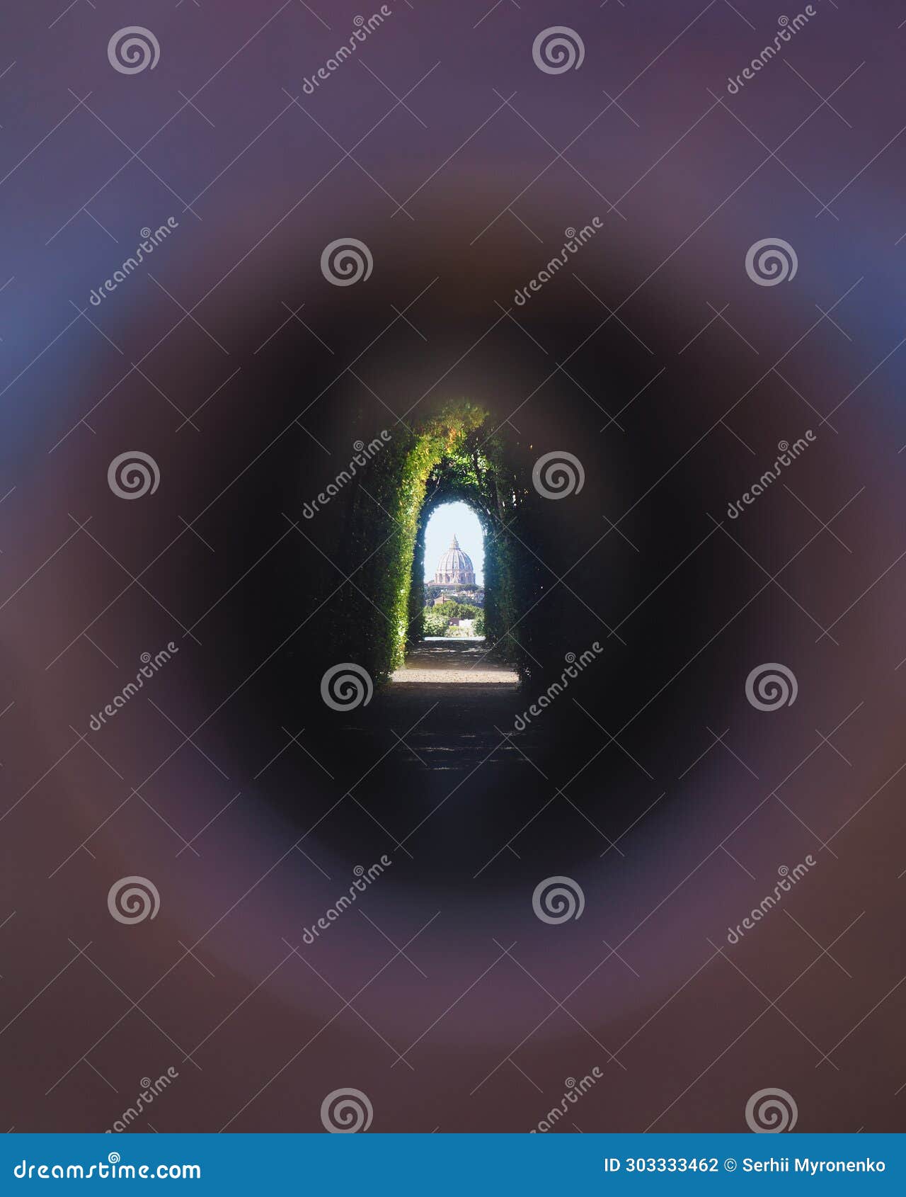 Keyhole, View of the Vatican Dome, Rome, Italy Stock Photo - Image of ...