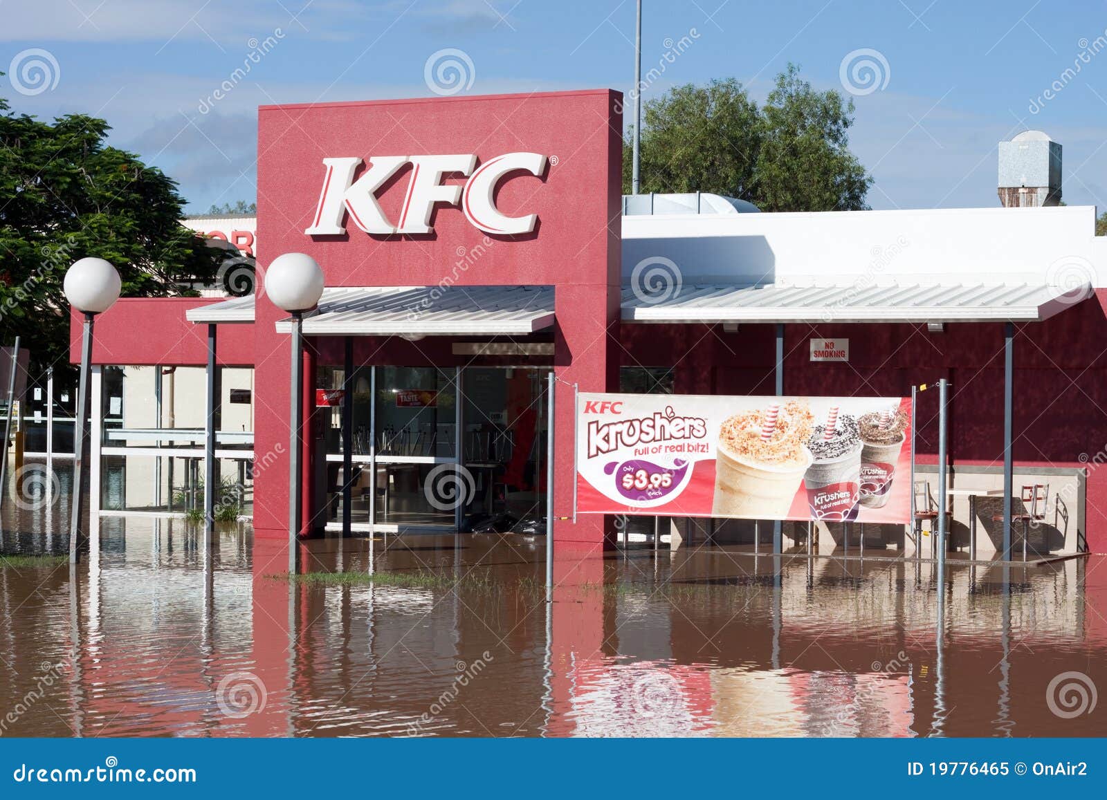 Queensland Floods: Man Walking In The Water Editorial Image ...