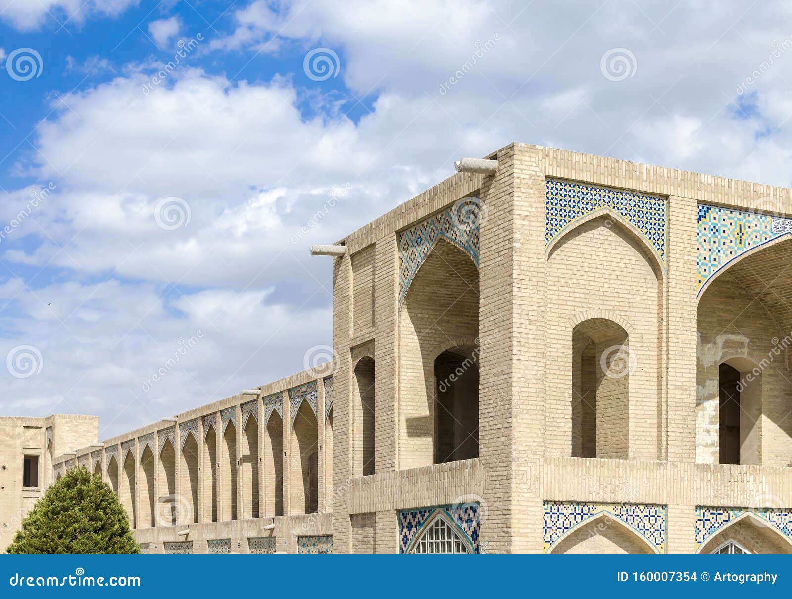 Khaju bridge stock photo. Image of khajoo, architecture - 160007354