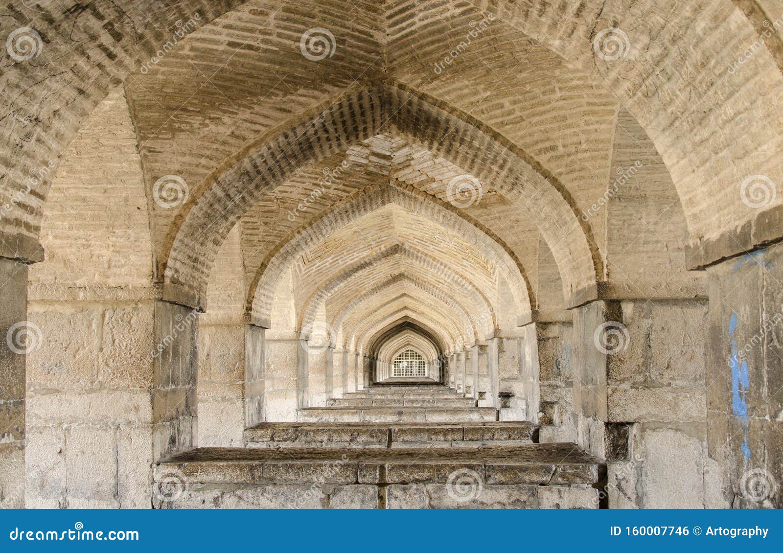 Khaju bridge vaults stock photo. Image of iranian, asia - 160007746
