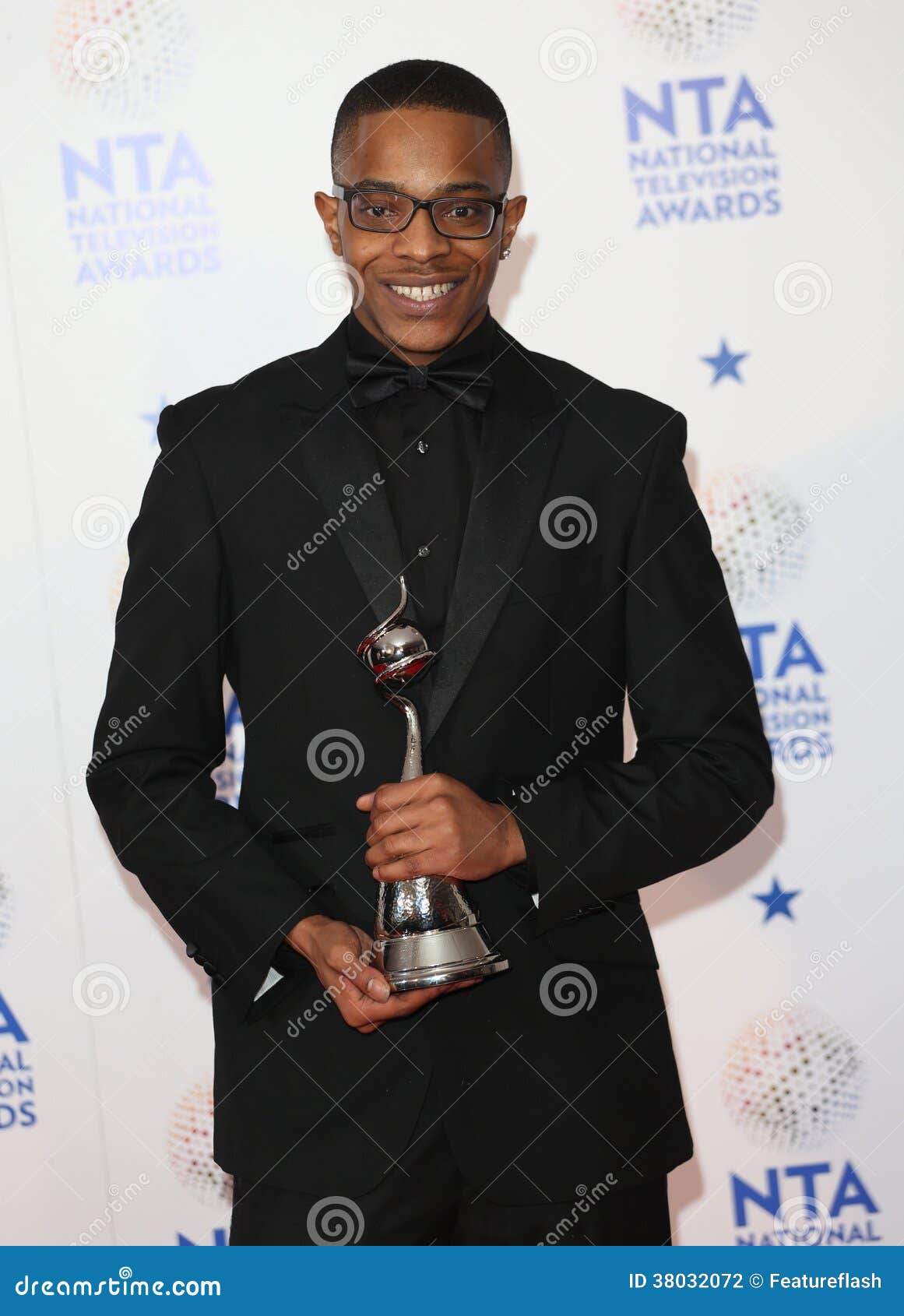 Khali Best editorial photography. Image of featureflash - 38032072