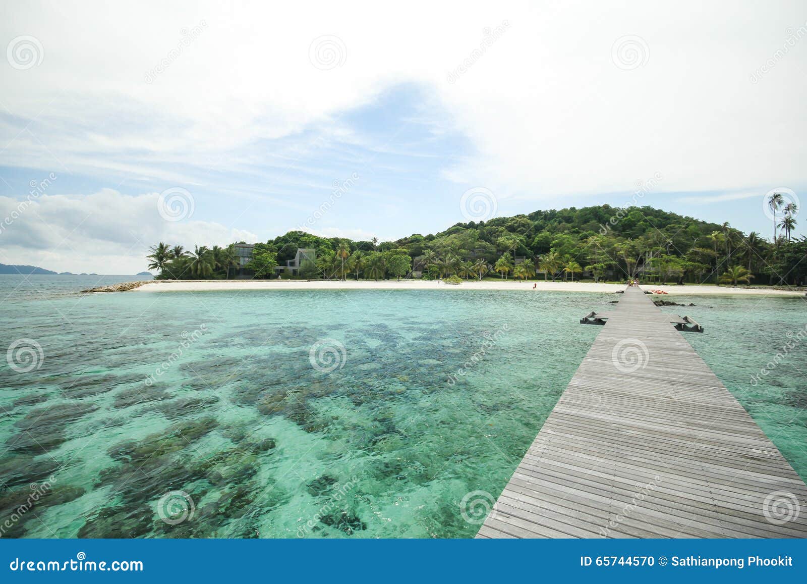 Kham Island Koh Kham, Trat, Thailand Stock Photo - Image of stone ...