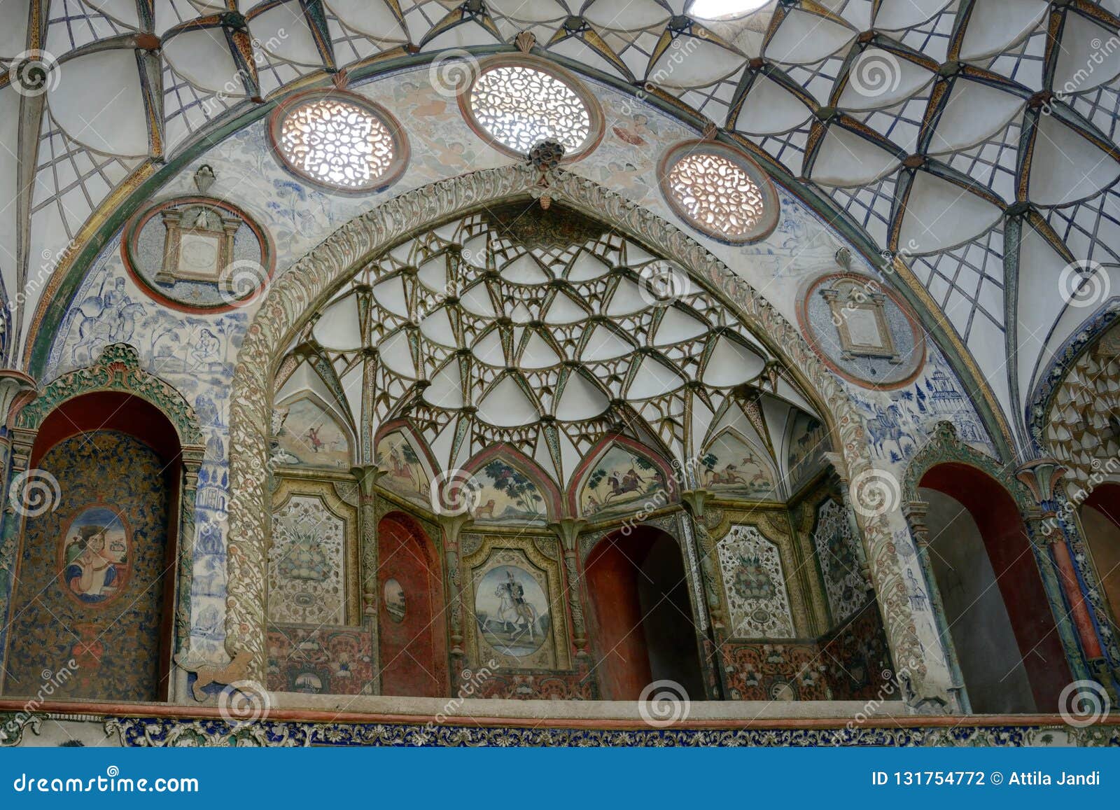 Khan-e Boroujerdi, Kashan, Iran Editorial Photography - Image of ...