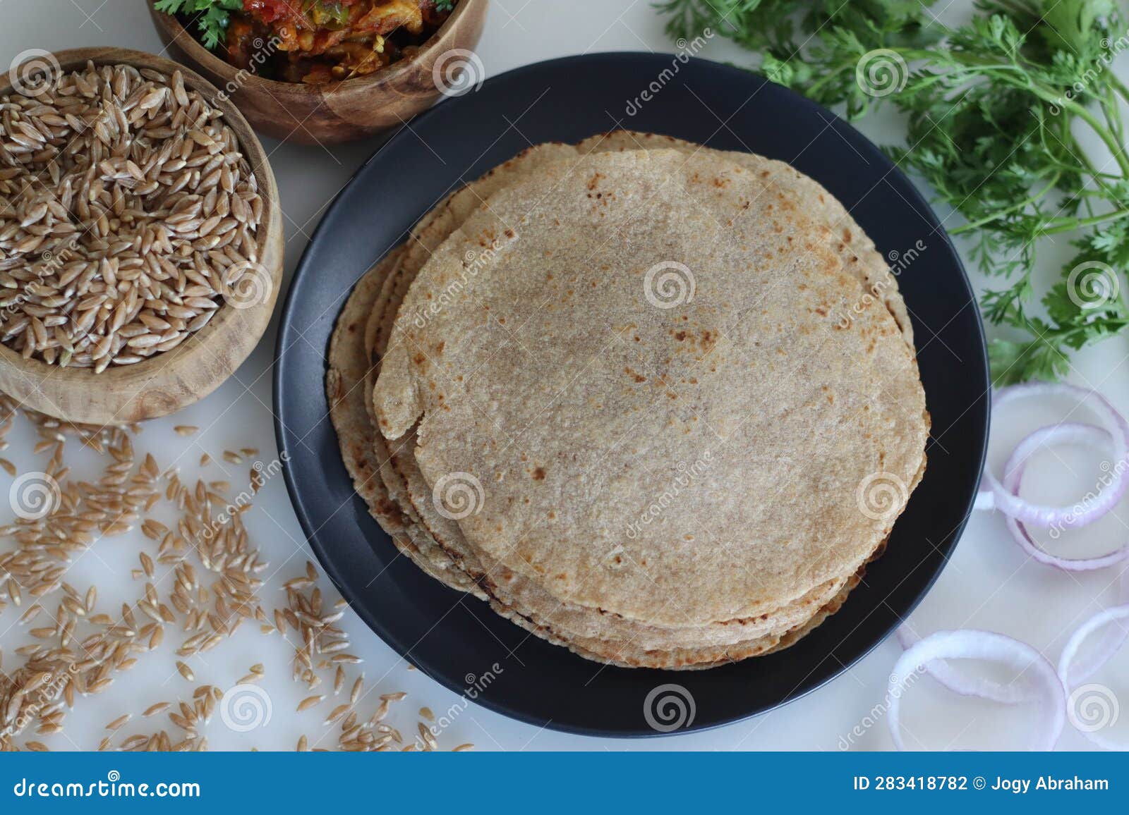 Khapli Wheat Roti Served with Baingan Bharta Stock Photo - Image of ...