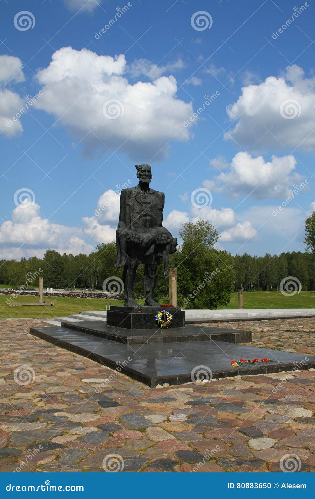 Khatyn Memorial Complex in Belarus Stock Photo - Image of tree, nazism ...