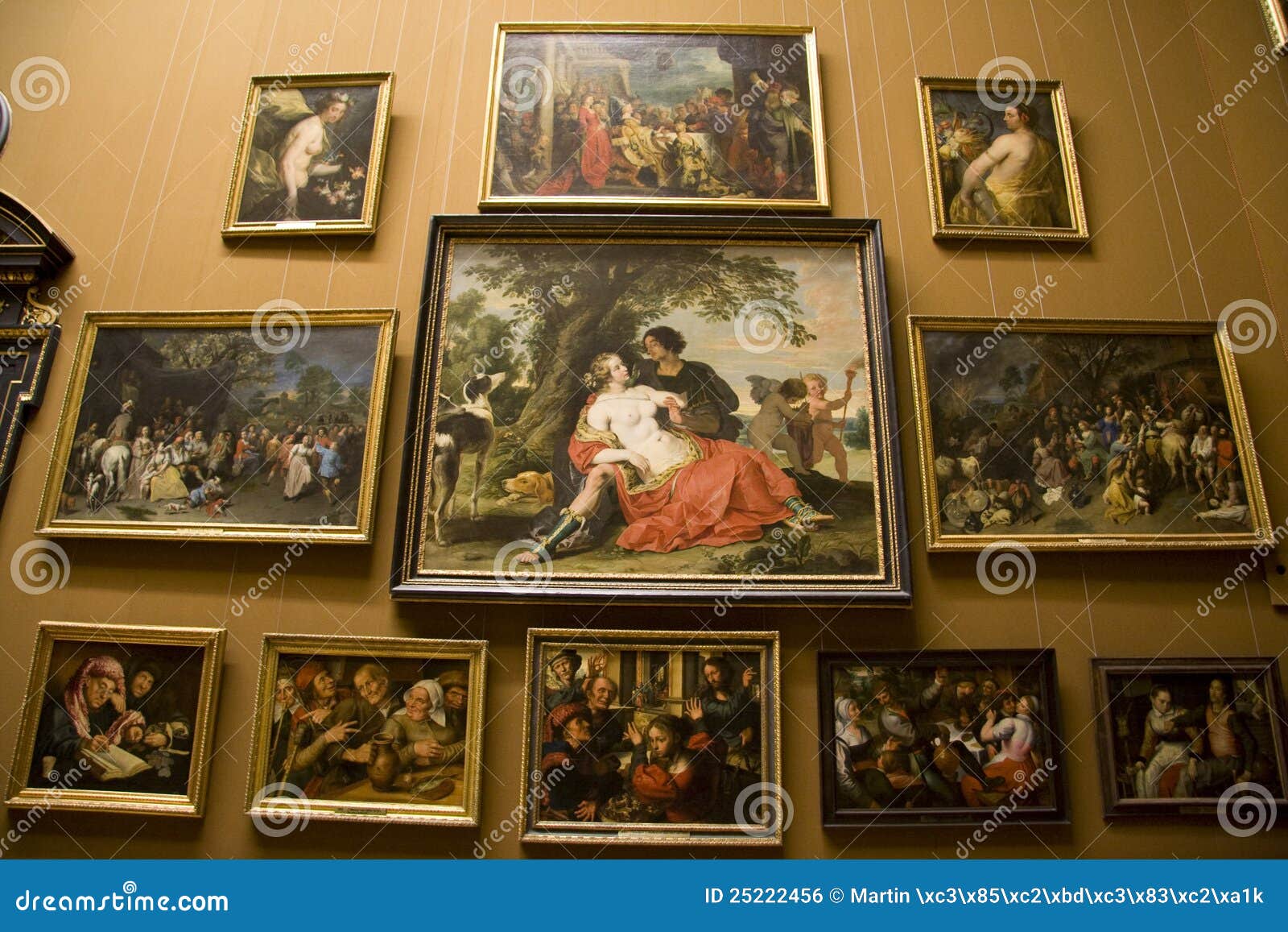 KHM pictorial gallery editorial photo. Image of attraction - 25222456