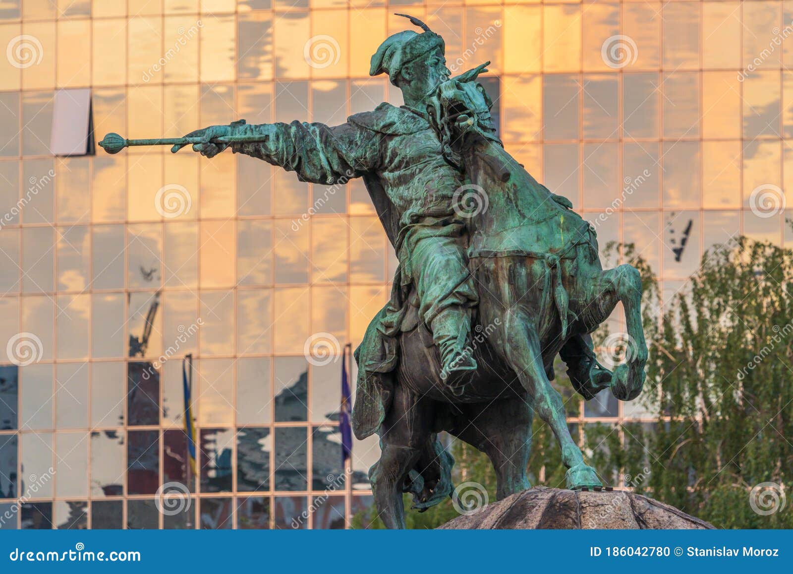 Khmelnytsky Monument, Kyiv, Ukraine Editorial Image - Image of cossack ...