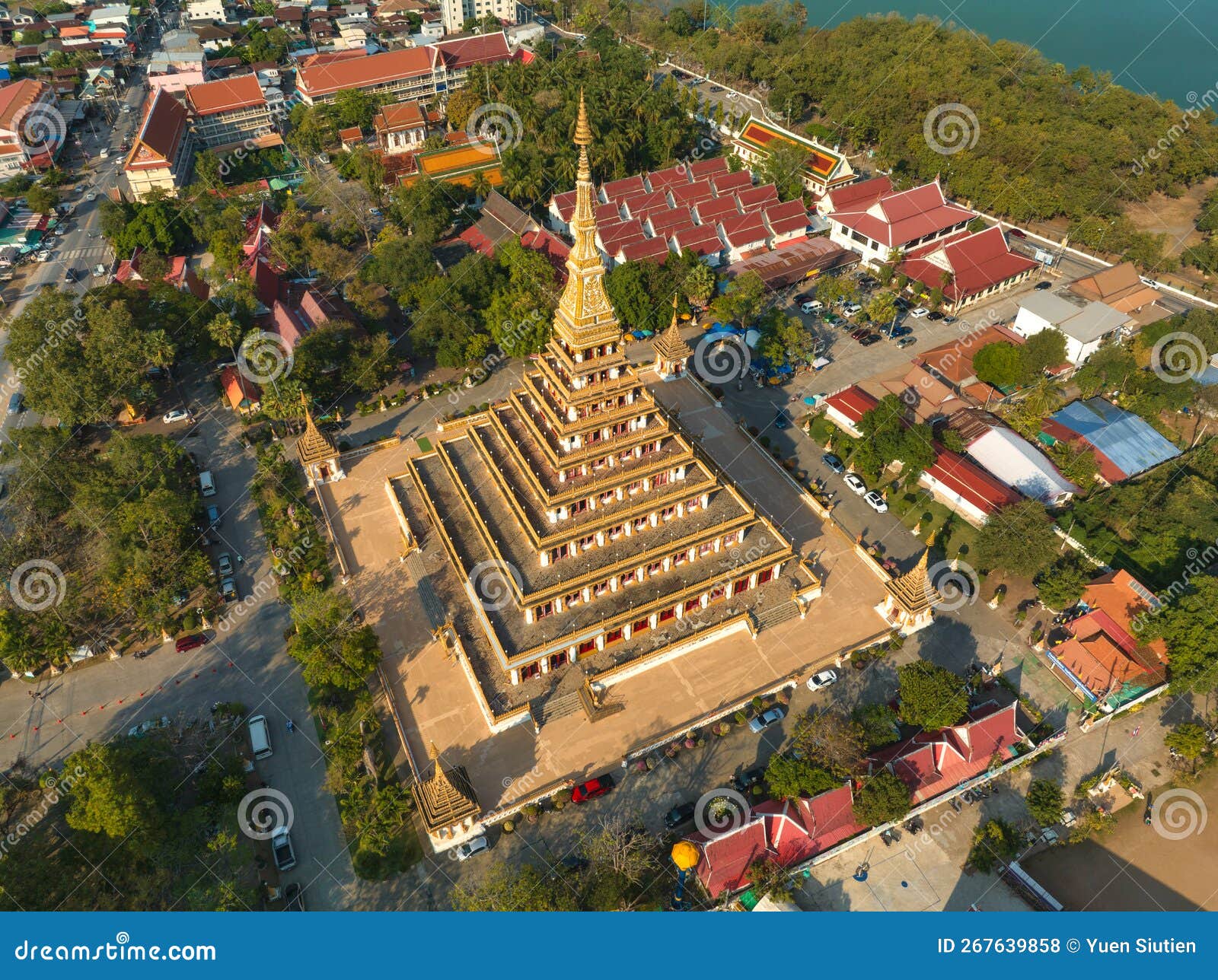 Khon Kaen Thailand Jan 13 2023 Phra Mahathat Kaen Nakhon Wat Nong