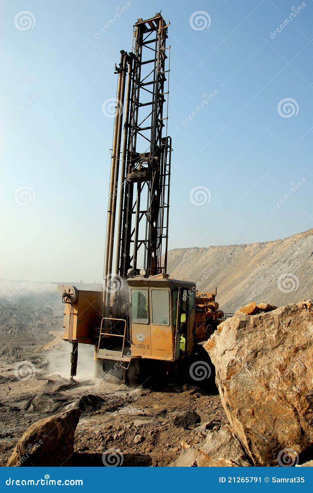 Khottadih Opencast Project editorial photo. Image of mover - 21265791