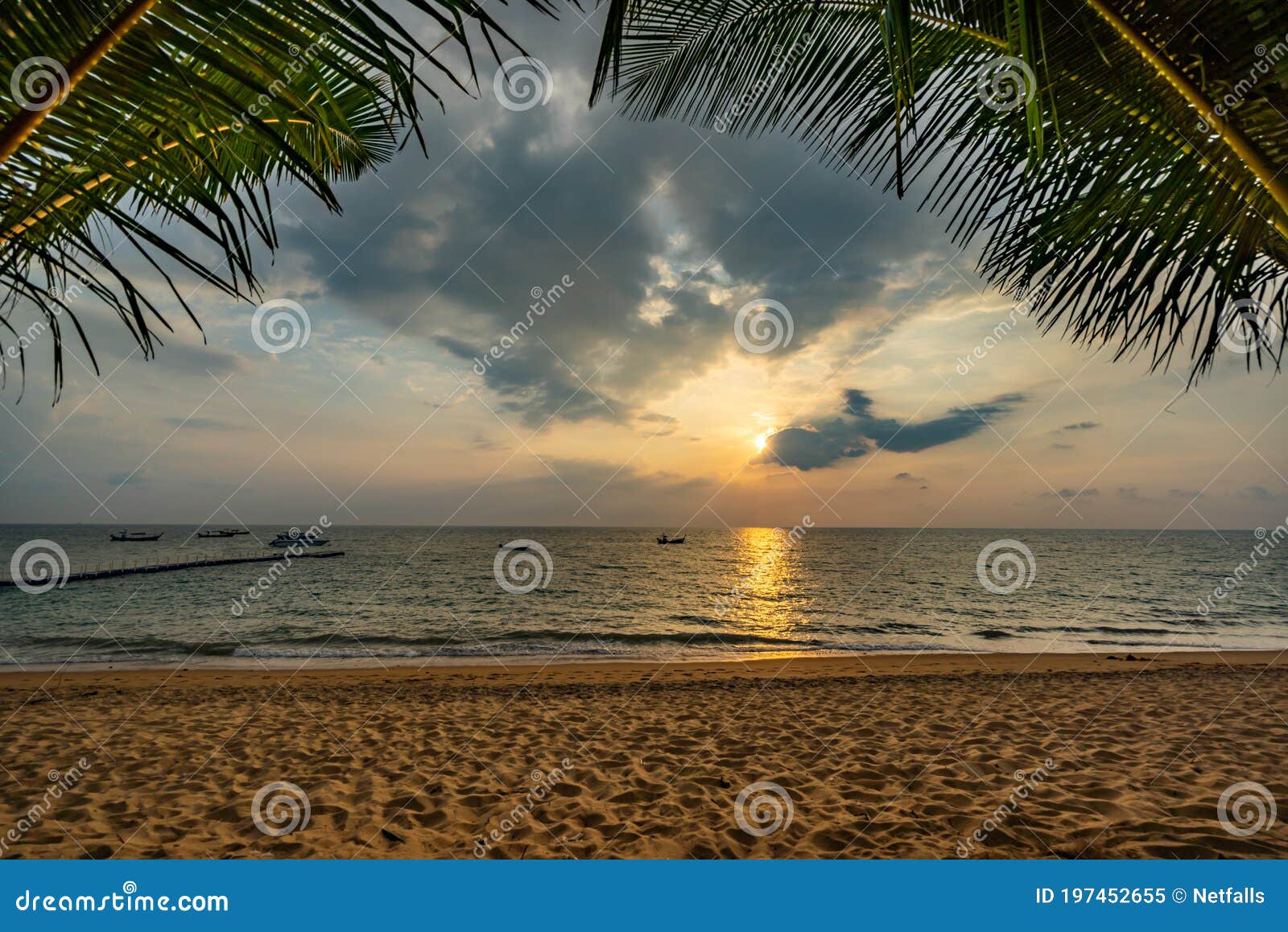 Khuk Khak Temple ,Khao Lak Thailand, Buddhist Temple Khuek Khak Temple ...