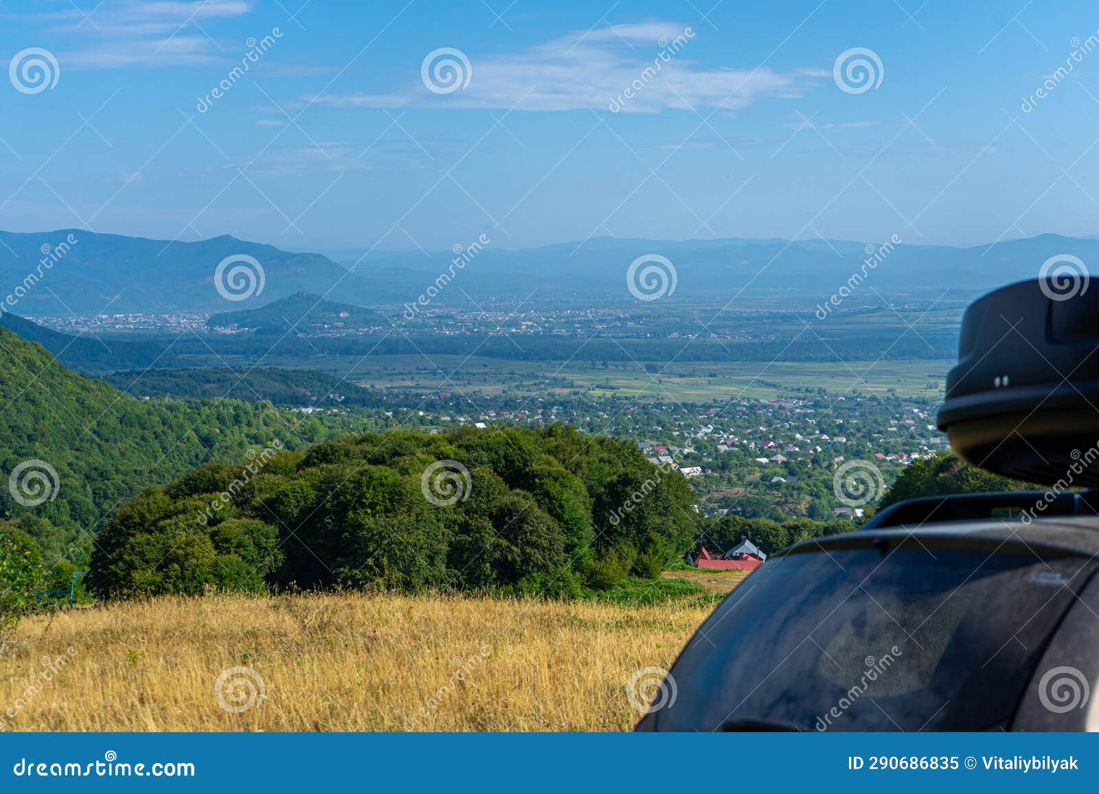 Off Road Driving on Renault Duster, Carpathian Mountains in Khust ...
