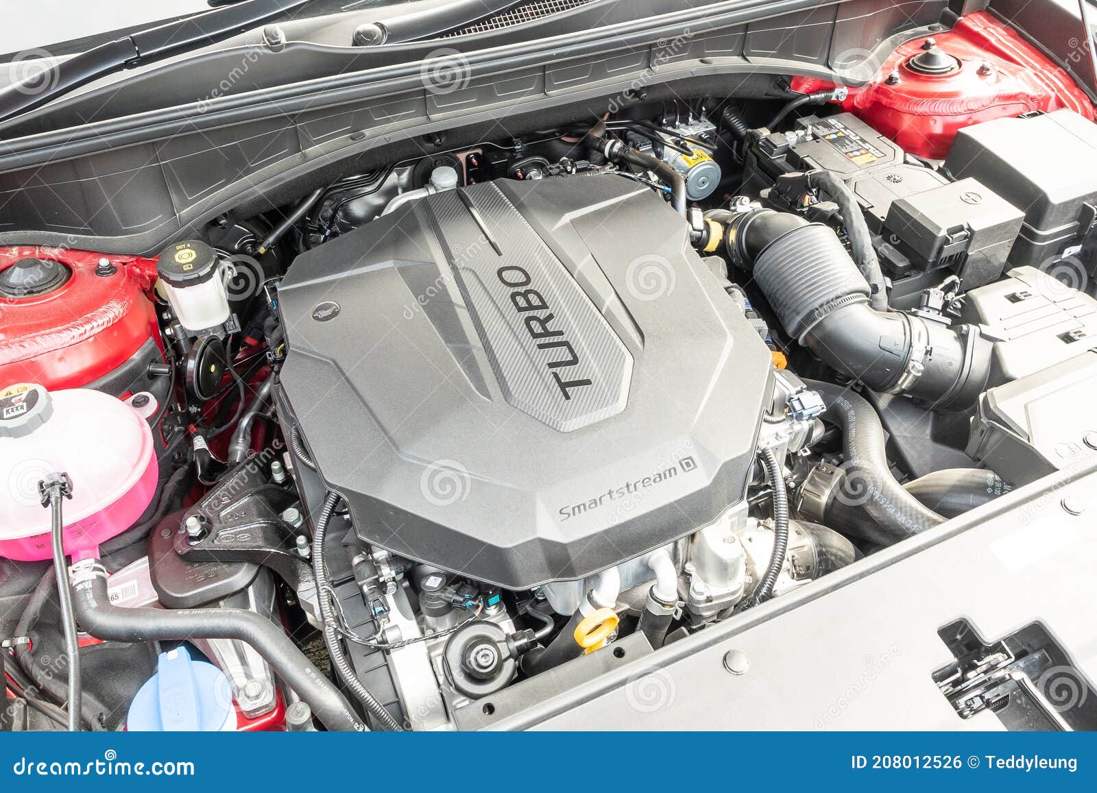 Kia Sorento 2020 Engine editorial photo. Image of sport - 208012526