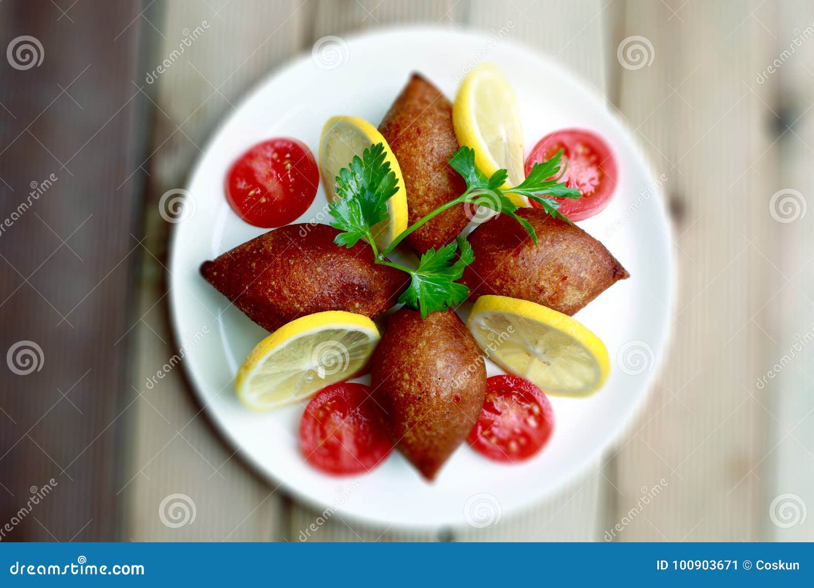 Icli kofte stock image. Image of quipe, eastern, dish - 100903671