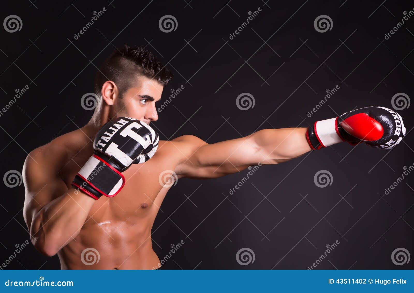 Kickboxer photo stock. Image du exercice, aptitude, boxeur - 43511402