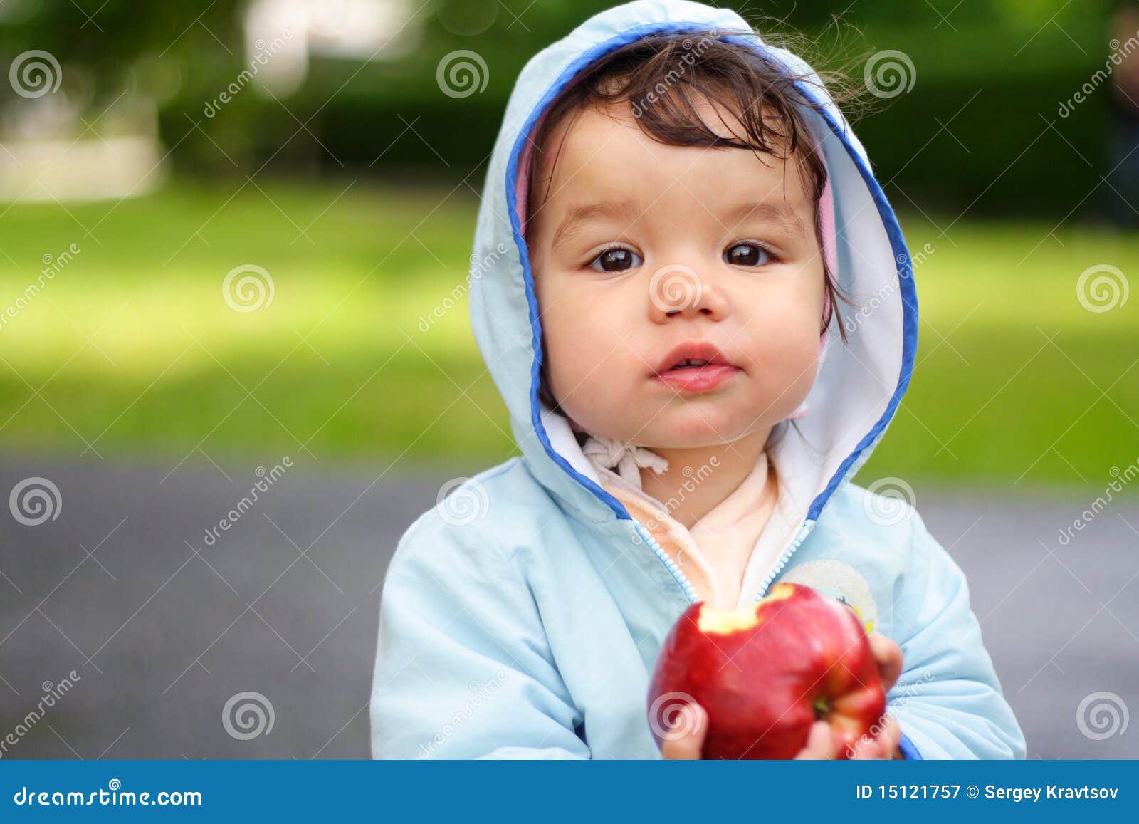 Kid with apple stock image. Image of casual, beauty, beautiful - 15121757