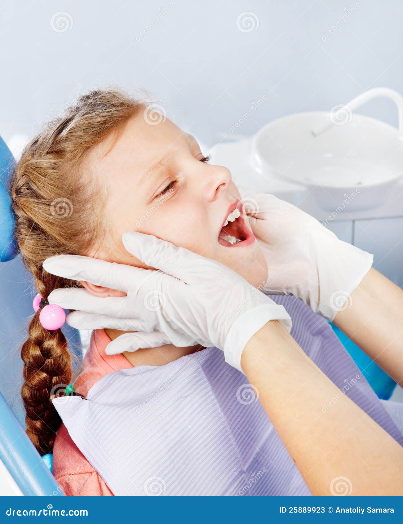 Kid in Dentist Examination Room Stock Image - Image of explore, oral ...