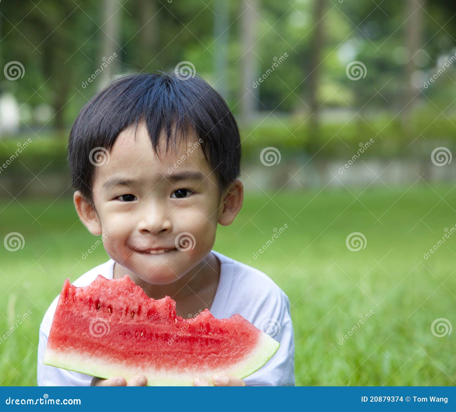 Kid eating watermelon stock photo. Image of cheerful - 20879374