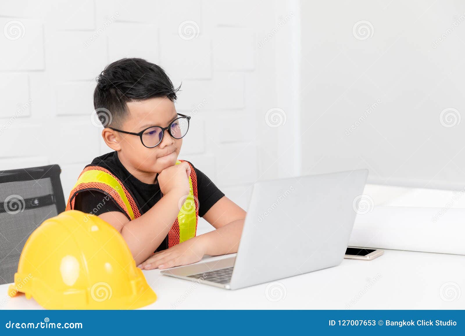 Kid Engineer Action Look Like Thinking To See Something Notebook Stock ...