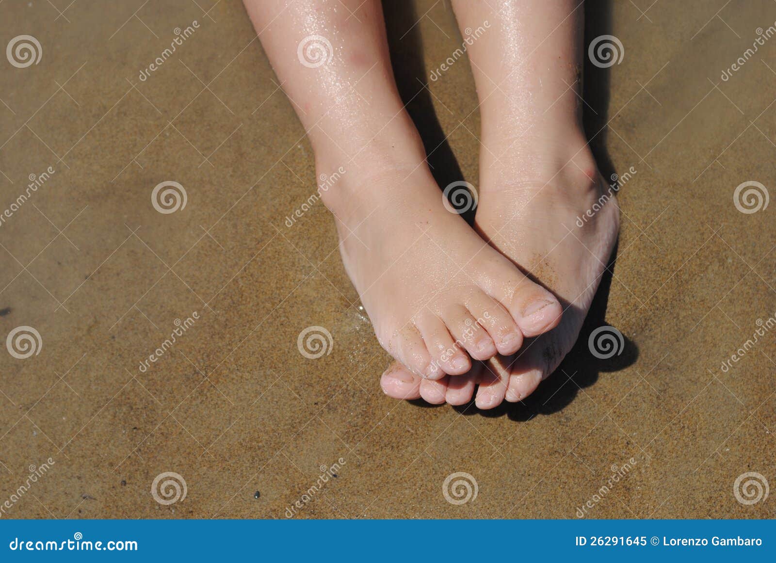 Kid feet over sand stock image. Image of ocean, nature - 26291645