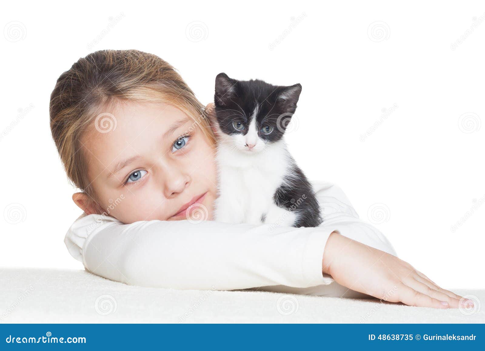 Kid hugging kitten stock image. Image of innocence, beautiful - 48638735