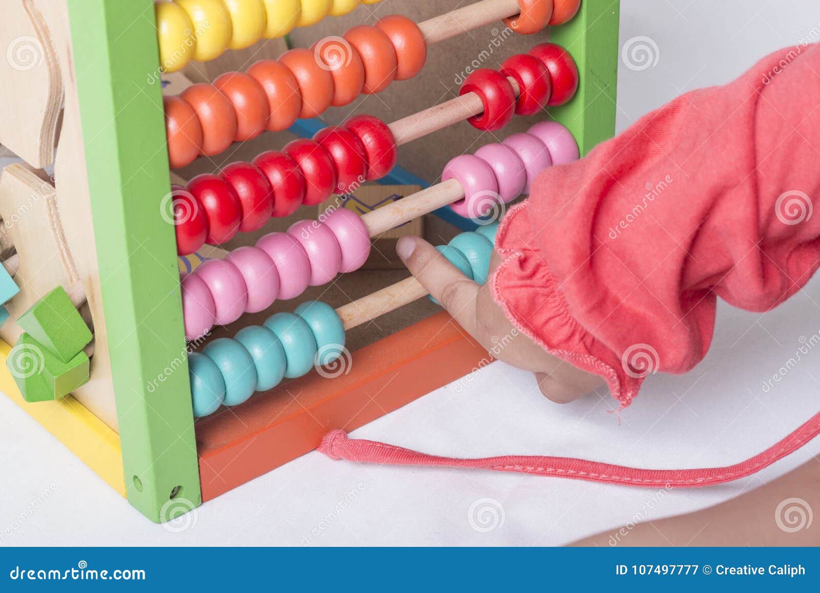 Kid Learns on Mathematic Concept Using Colorful Counting Beads. Stock ...