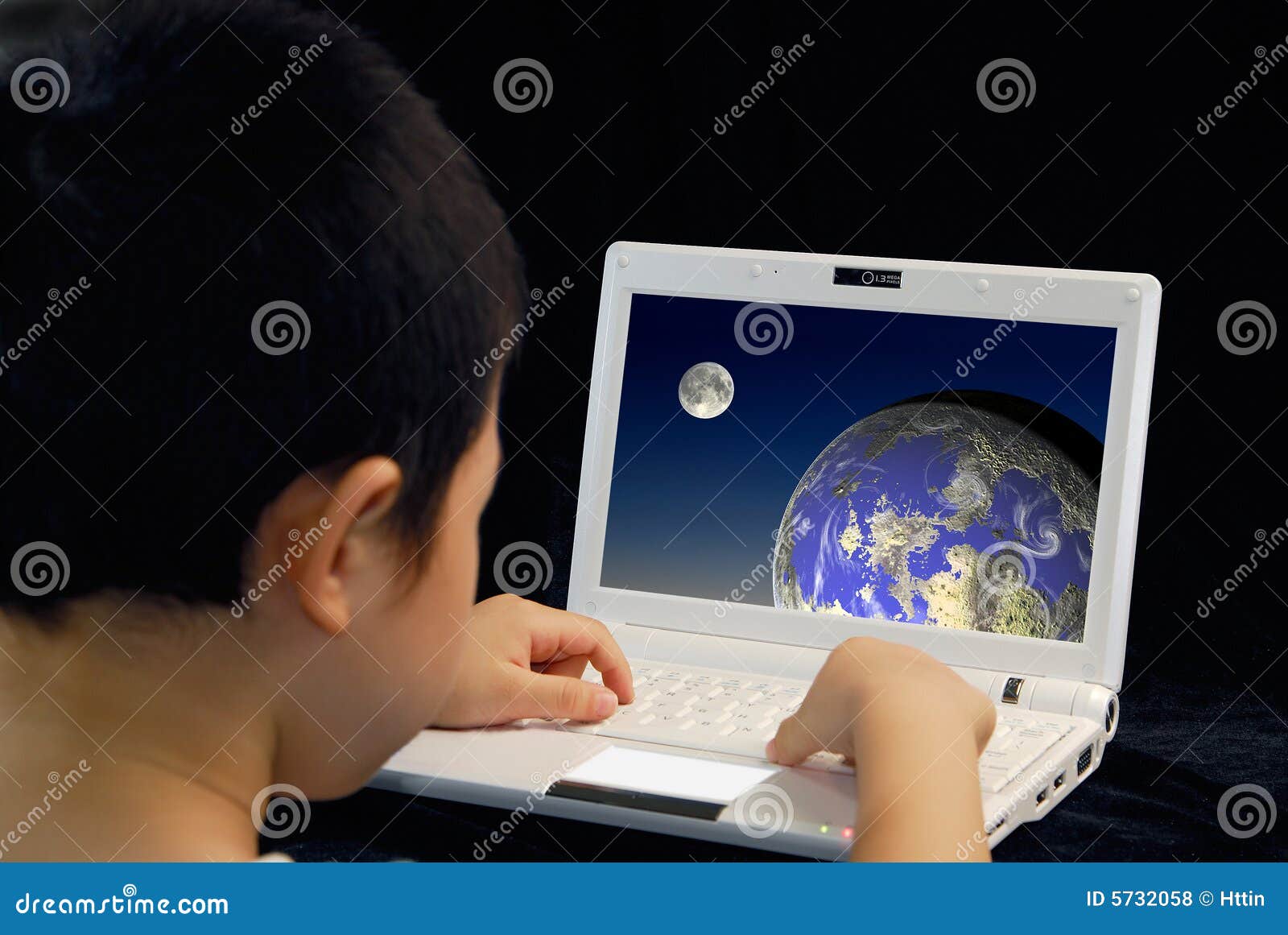 Kid play computer stock photo. Image of screen, background - 5732058