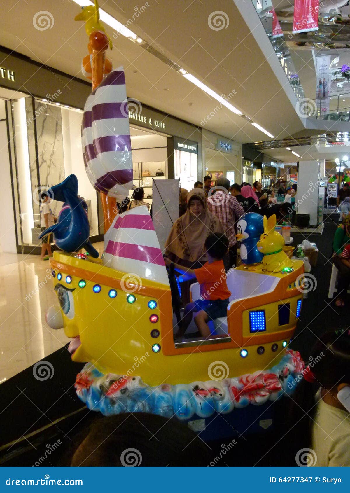 Kiddie ride editorial photography. Image of atrium, ride - 64277347