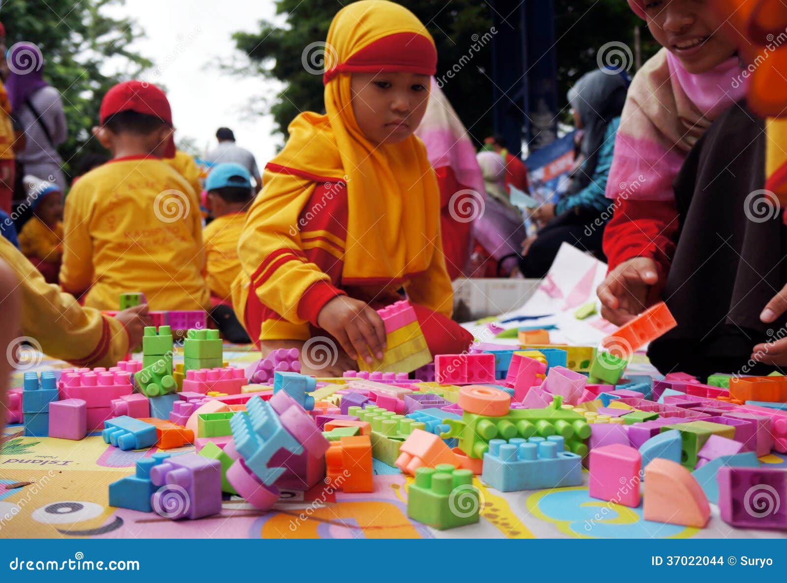 Kidergarten student editorial stock image. Image of construc - 37022044