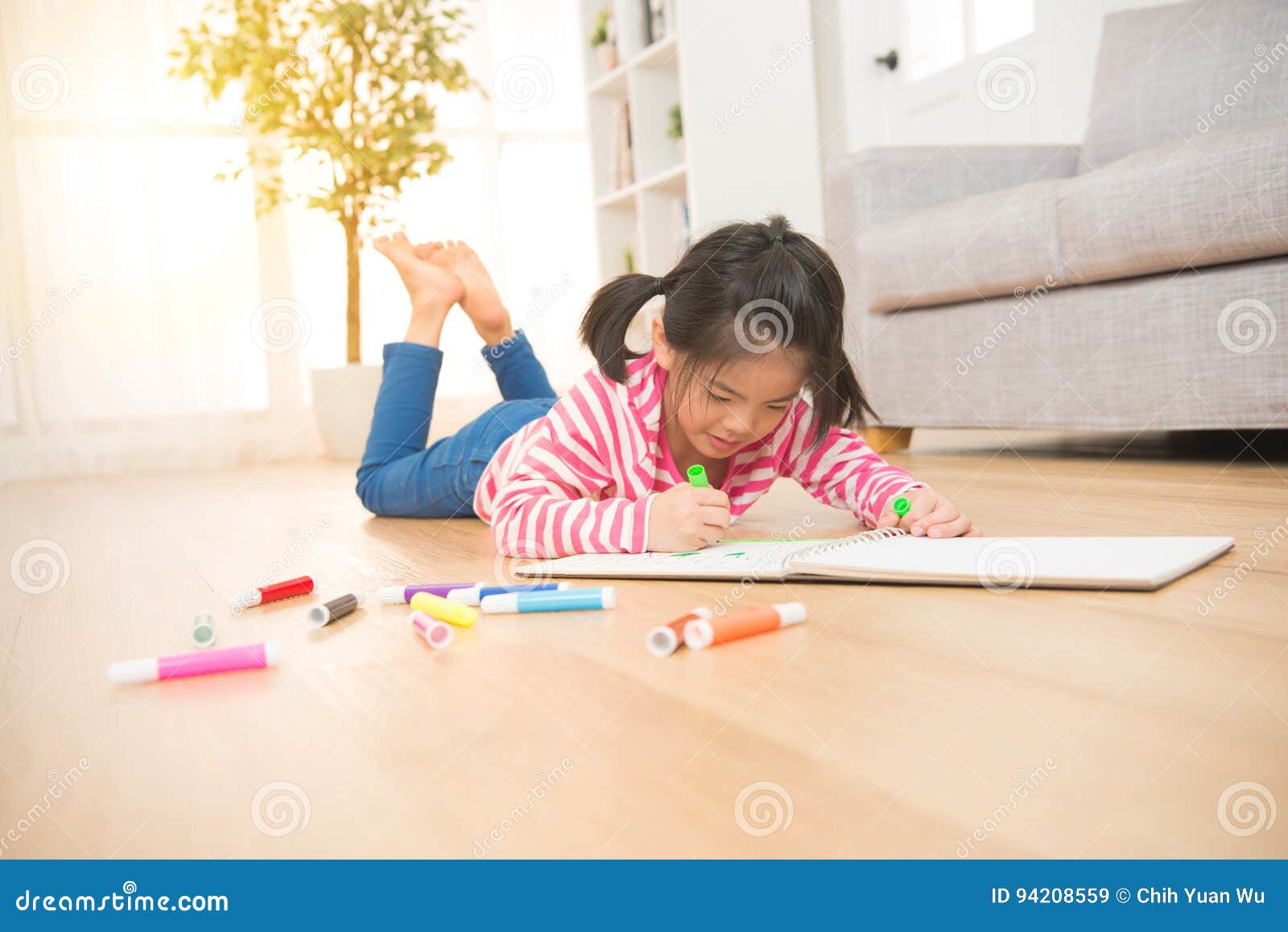 6,044 Kids Drawing Pen Stock Photos - Free & Royalty-Free Stock Photos ...