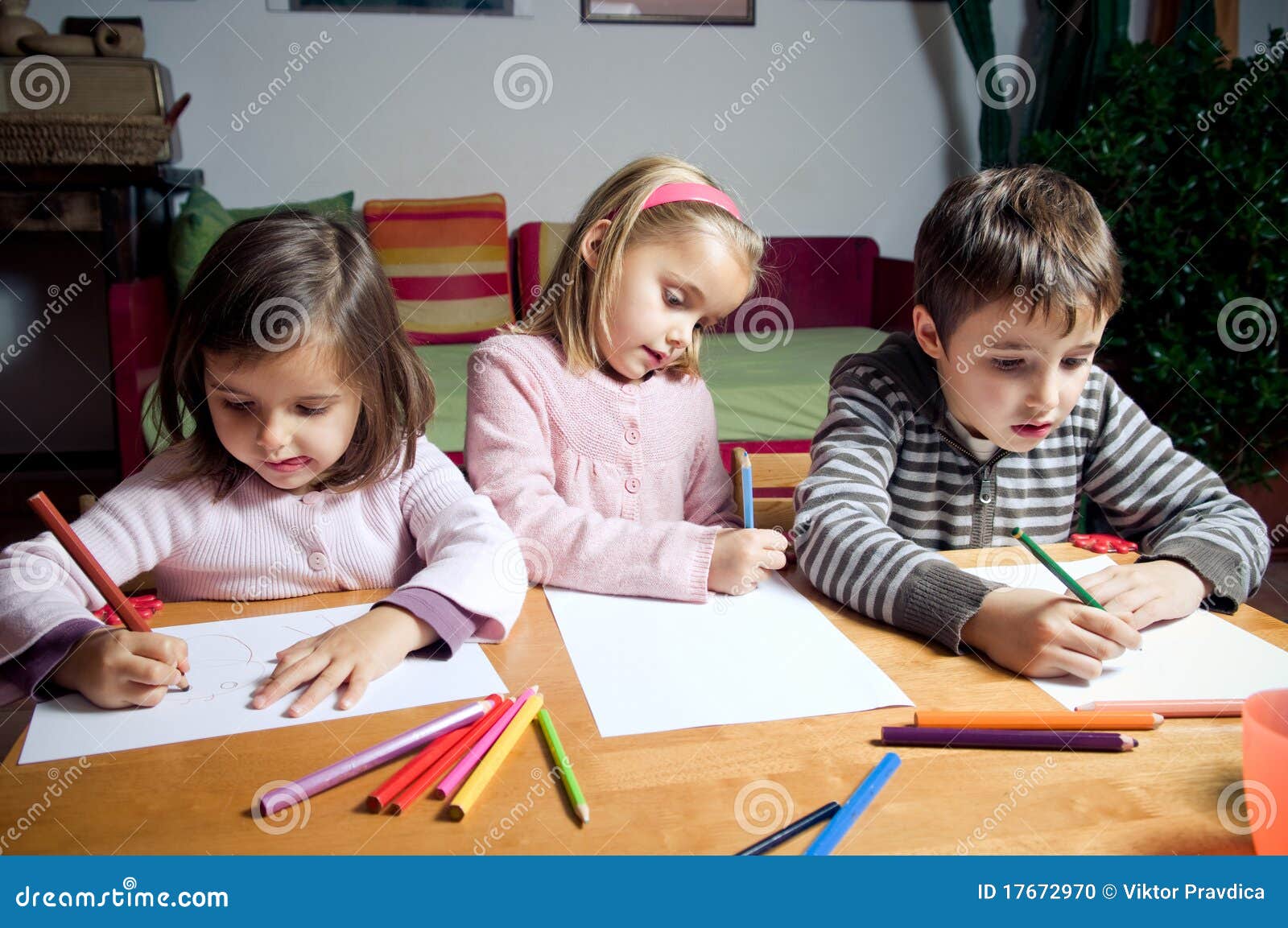 Kids drawing stock photo. Image of artist, draw, preschooler - 17672970
