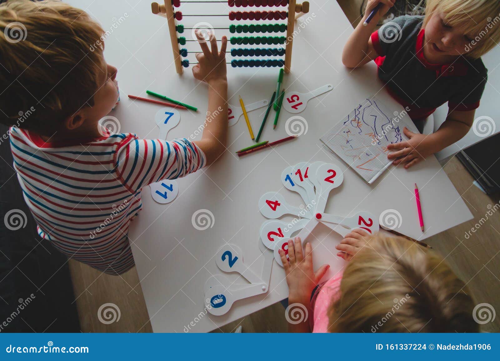 Kids Learning Numbers, Abacus Calculation, Children Study Math Stock ...