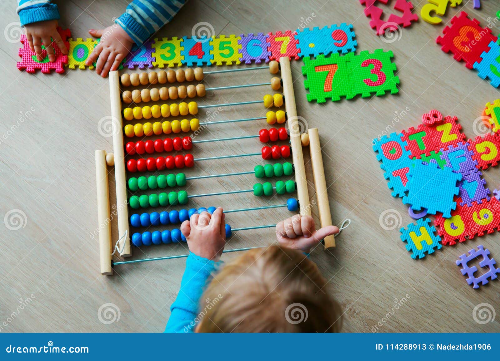 Kids Learning Numbers, Abacus Calculation Stock Image - Image of ...